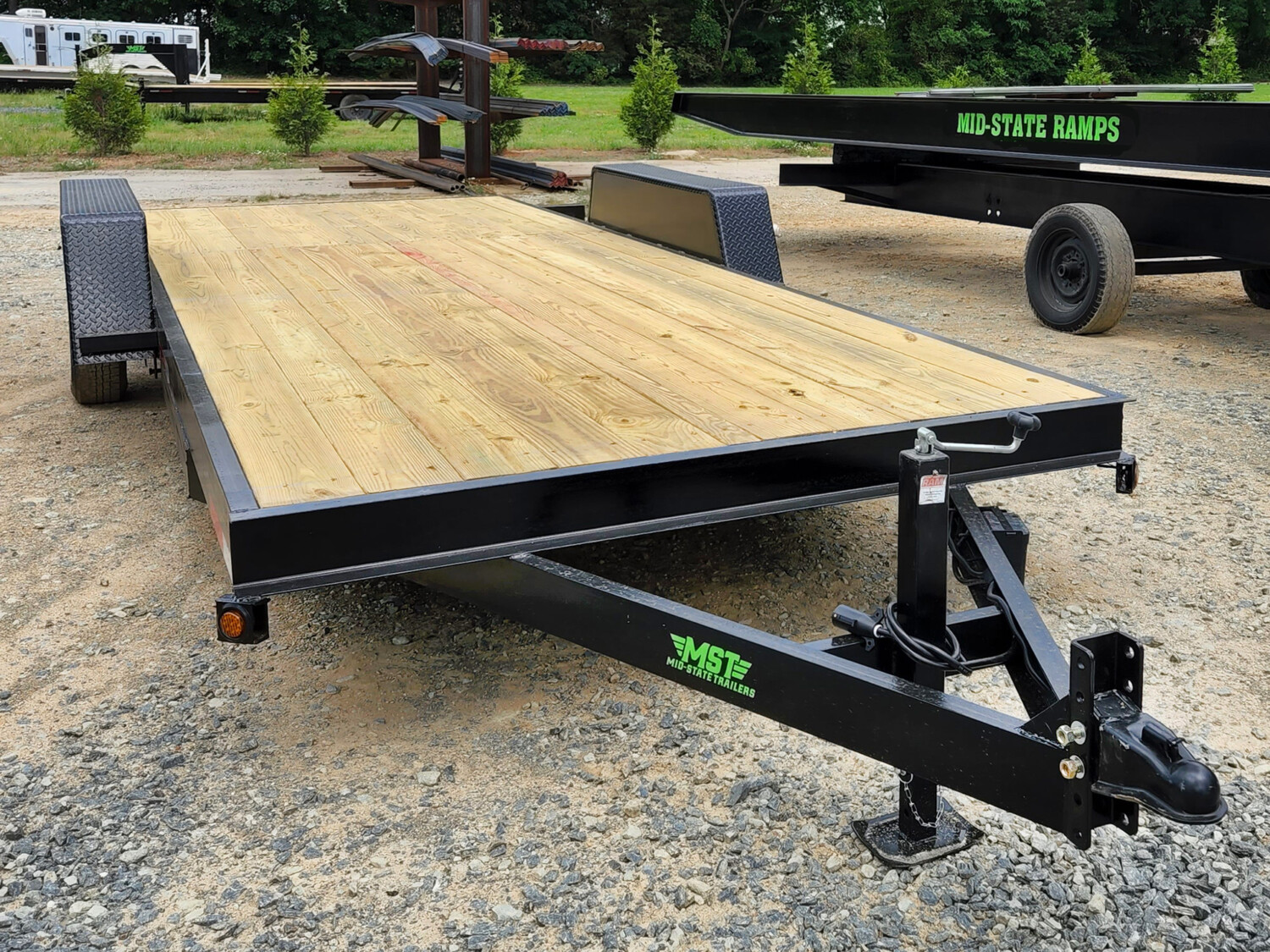 Which Trailer is Ideal for What I'm Towing? - Mid-State Trailers NC